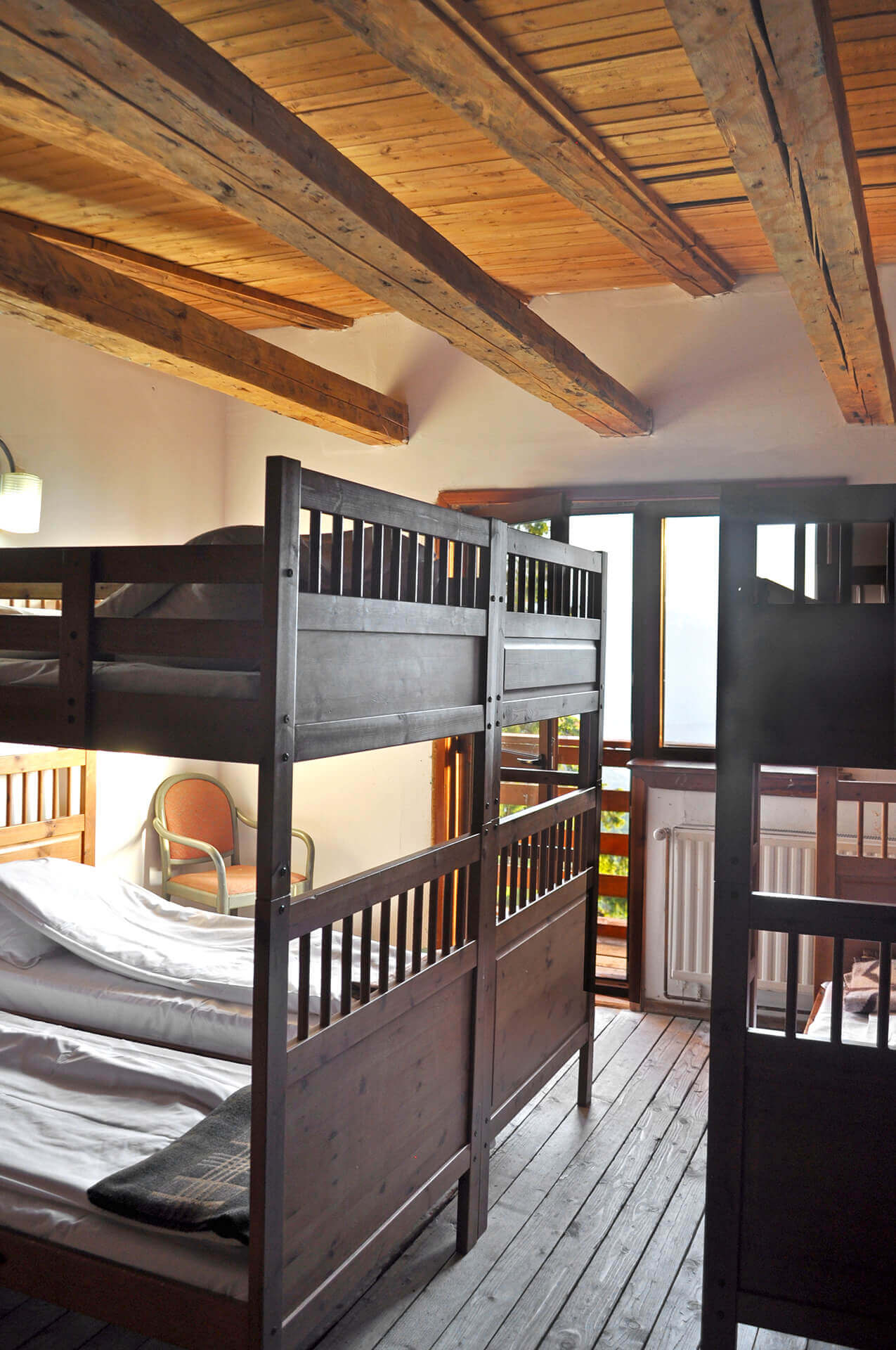 © Cabana Postavaru. All rights reserved site by: