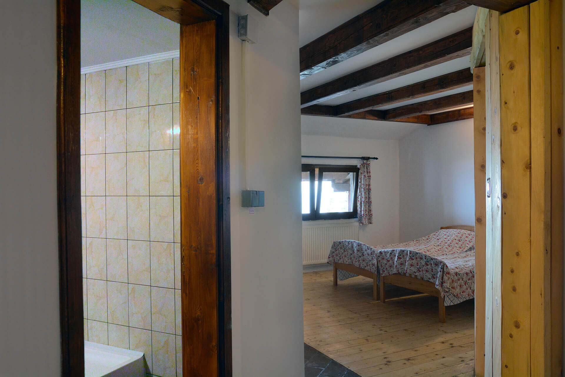 Double room with en-suite bath